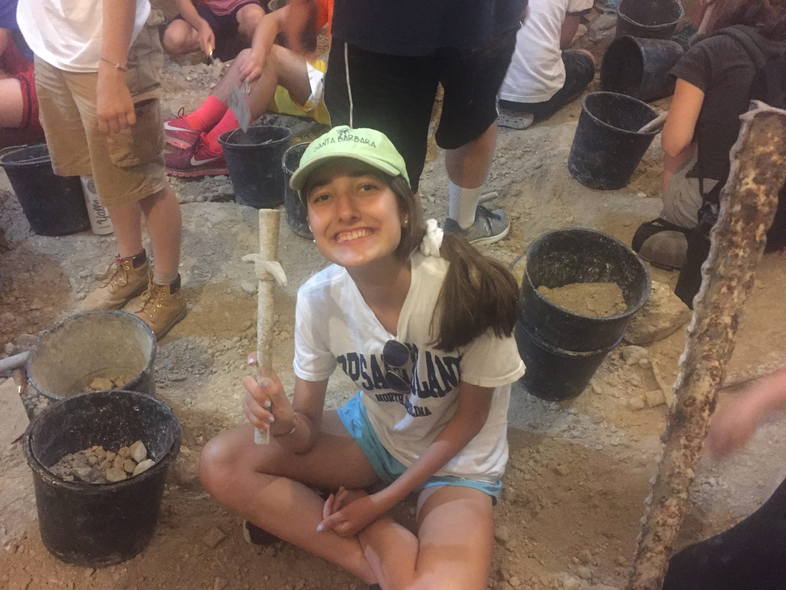 How to Use a Pickaxe - Yallah! Israel