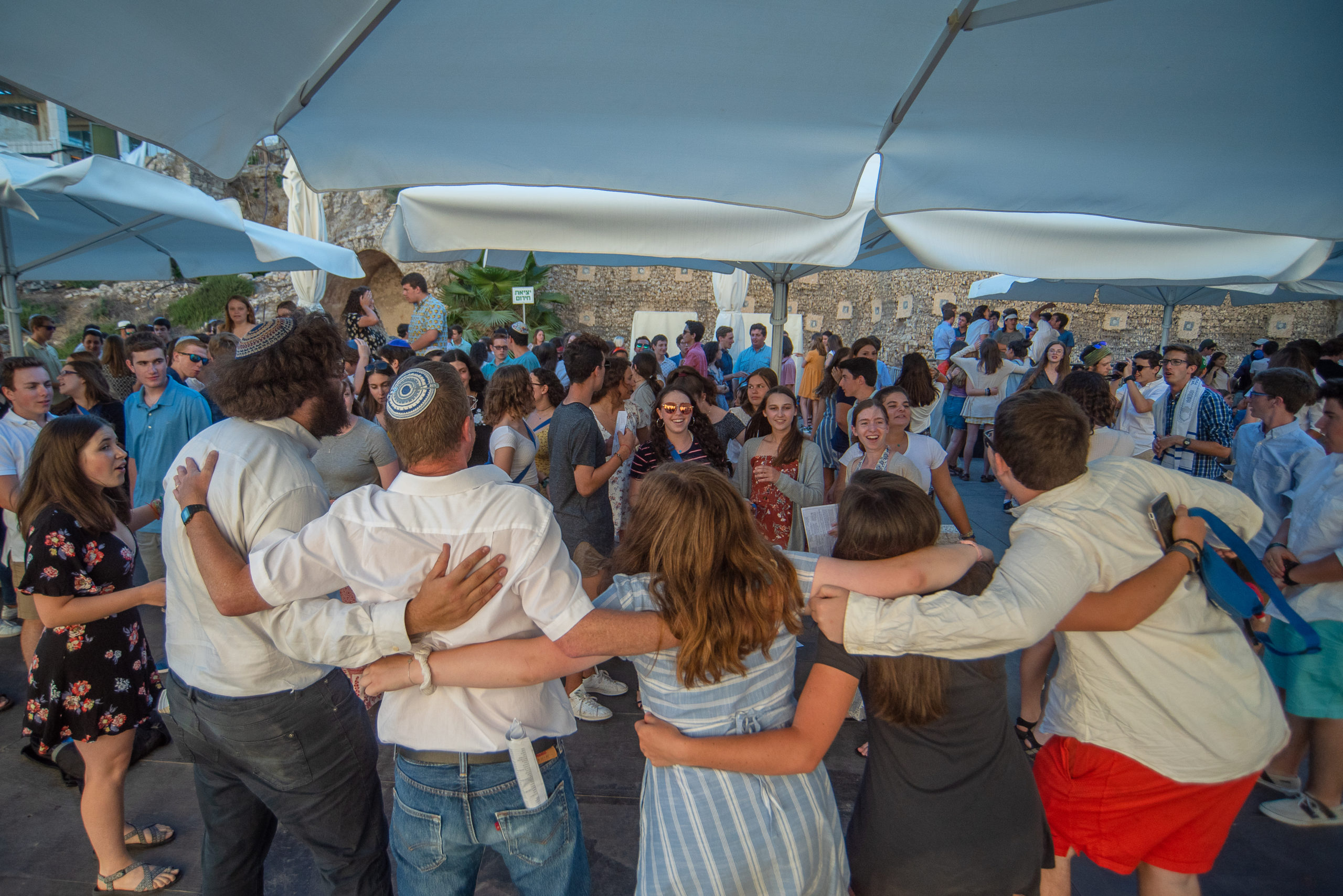 Hanukkah and Hinuch (Jewish Education) - Yallah! Israel