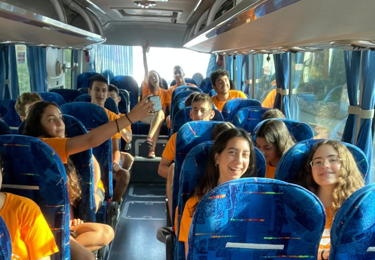 Ranking the Top Ten Things to Do on the Bus - Yallah! Israel
