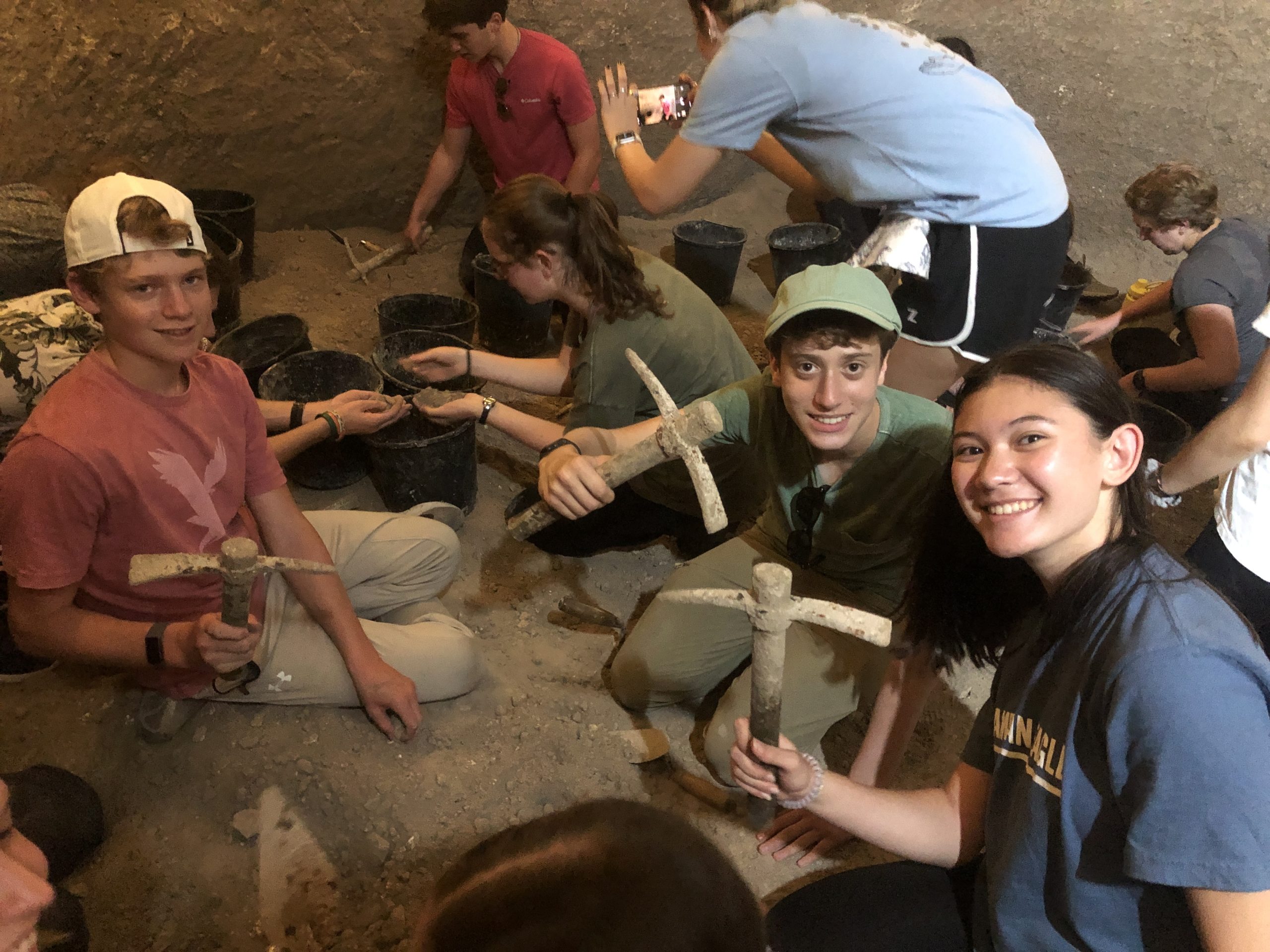 An Archaeological Dig with Bus 8 - Yallah! Israel